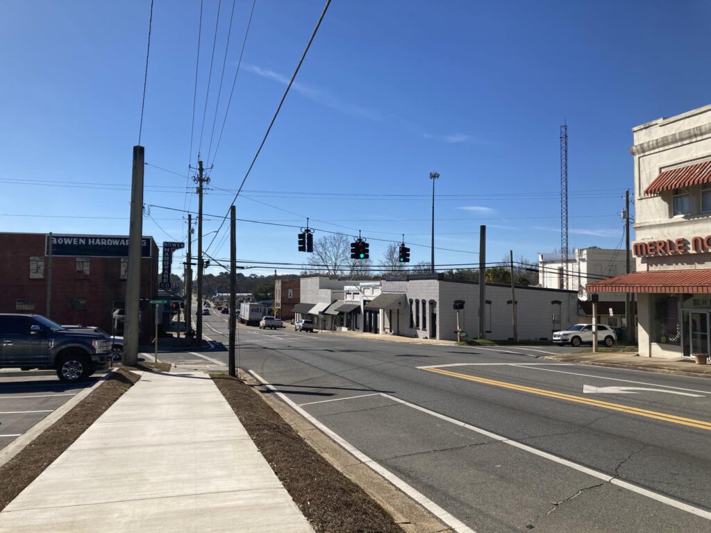 Bonifay officials look to pursue grant funding for downtown ...